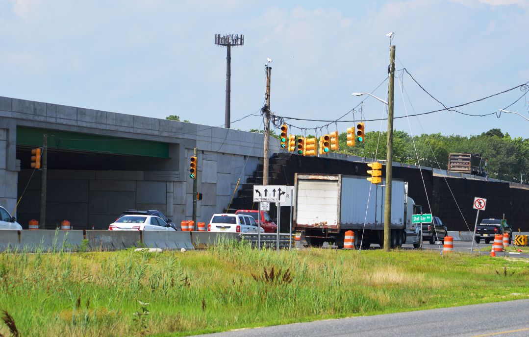 Northbound parkway lanes to open over new overpasses | News ...