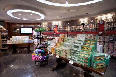 Get your taffy fix at new Fralinger's at Taj Mahal