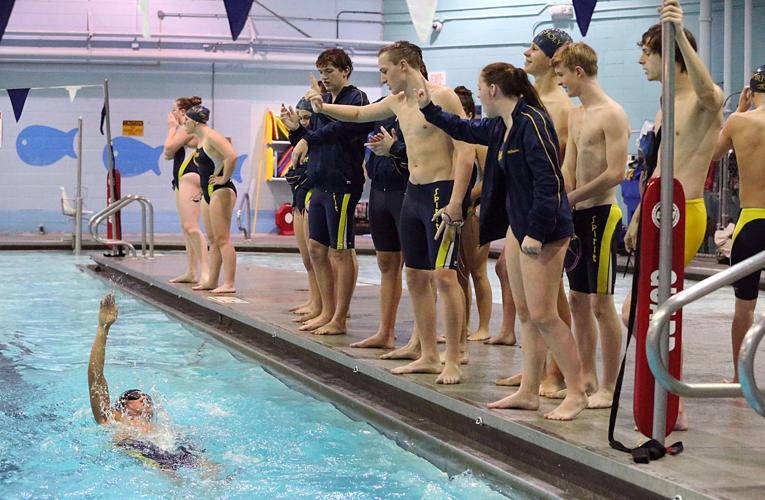 Oakcrest girls edge Holy Spirit for CAL National title