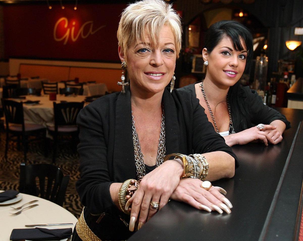 Beth Chiarella, 'local icon' and philanthropist, dies at 58