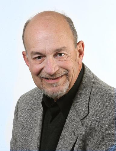 Local radio broadcaster, journalist David Spatz dies