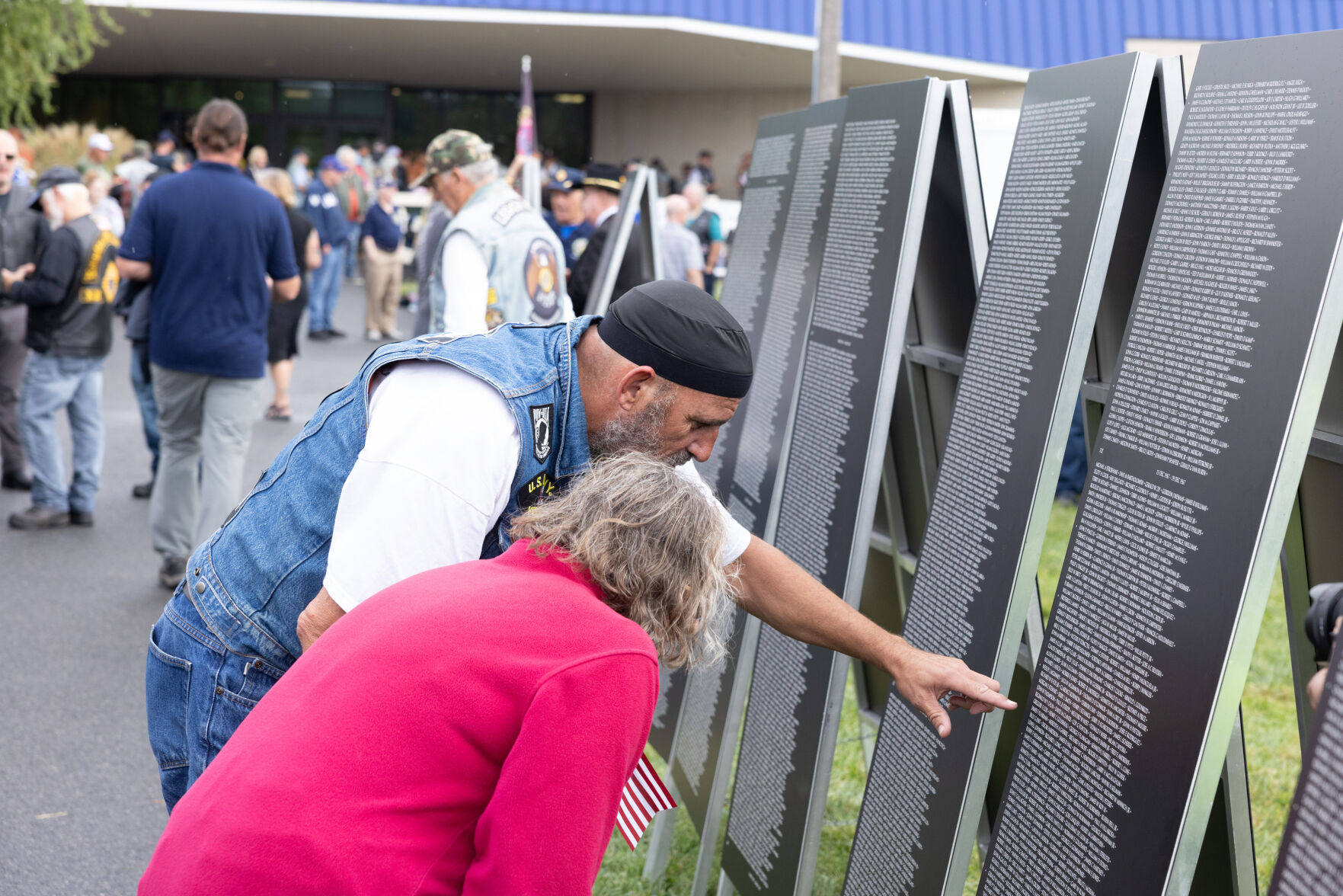PHOTOS from arrival of the Vietnam War wall at Atlantic Cape