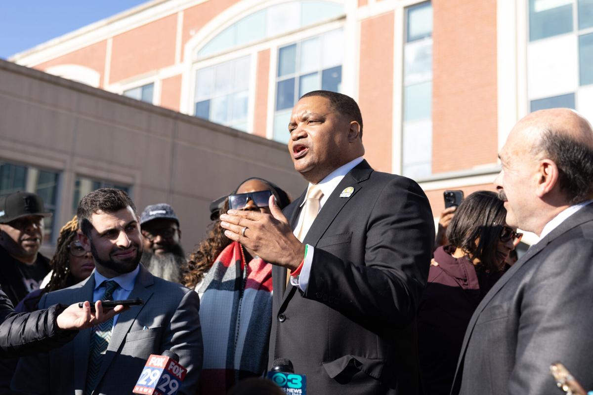 Atlantic City mayor acquitted of all charges in abuse trial