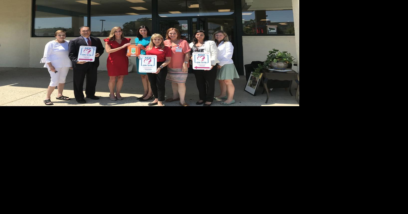 AtlantiCare presents 300th automated defibrillator to Habitat for Humanity