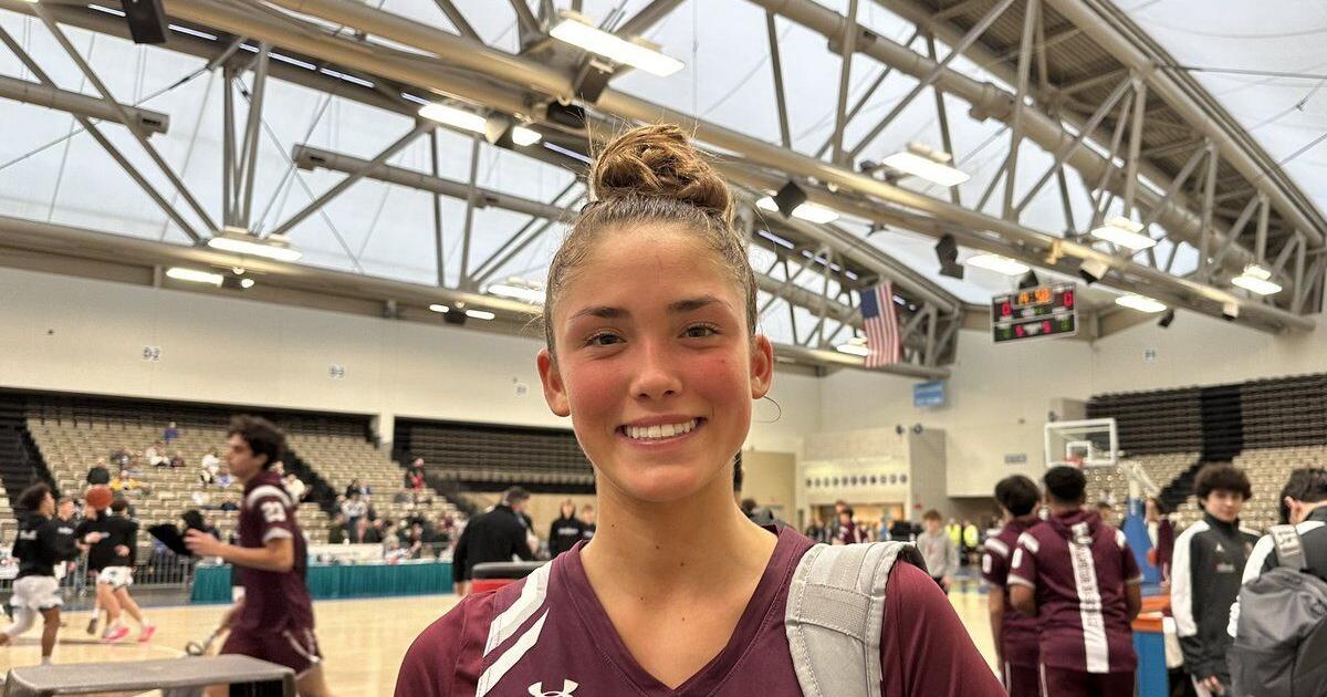 Macie McCracken scores at buzzer to give Wildwood win