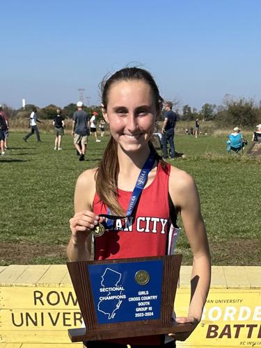 Maeve Smith leads big day for Ocean City cross country teams at South ...