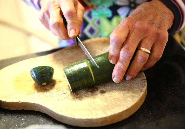 Locals conquer overeating, one day at a time