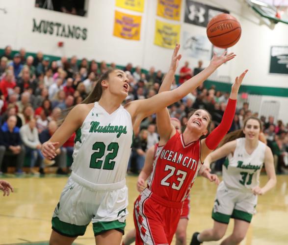 Kylee Watson says 'family culture' led her to choose Oregon basketball