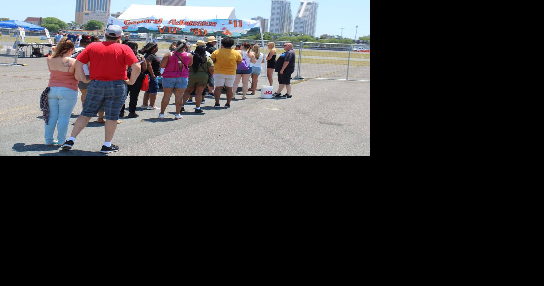 Hundreds enjoy second day of Atlantic City Seafood and Music Festival