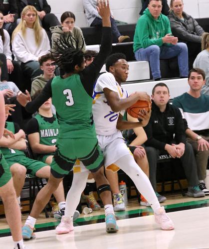 Mainland Regional advances in CAL Tournament