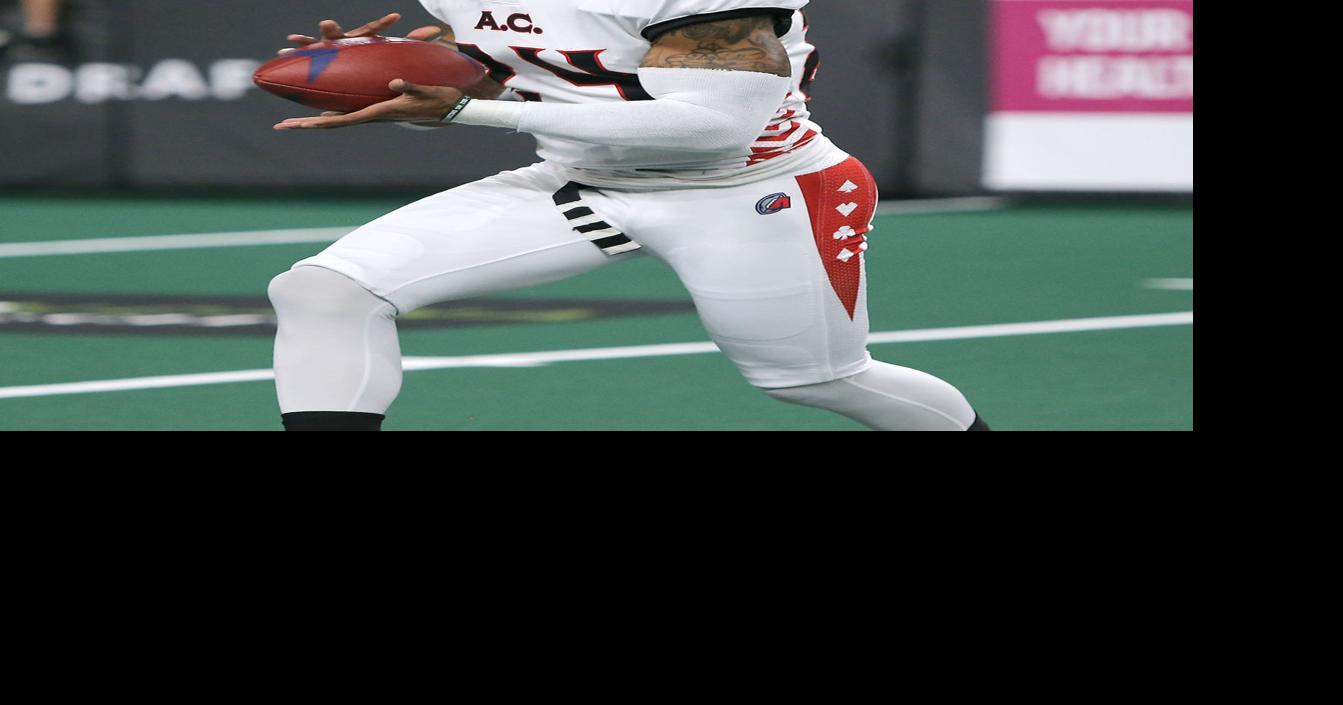 Blackjacks defensive back Arthur Hobbs glad he chose to play in ...