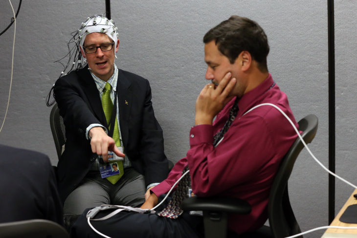 FAA lab using virtual reality to improve aviation safety