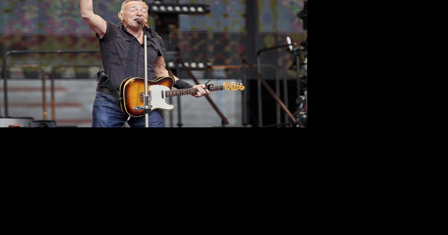 Springsteen postpones Philadelphia shows due to illness