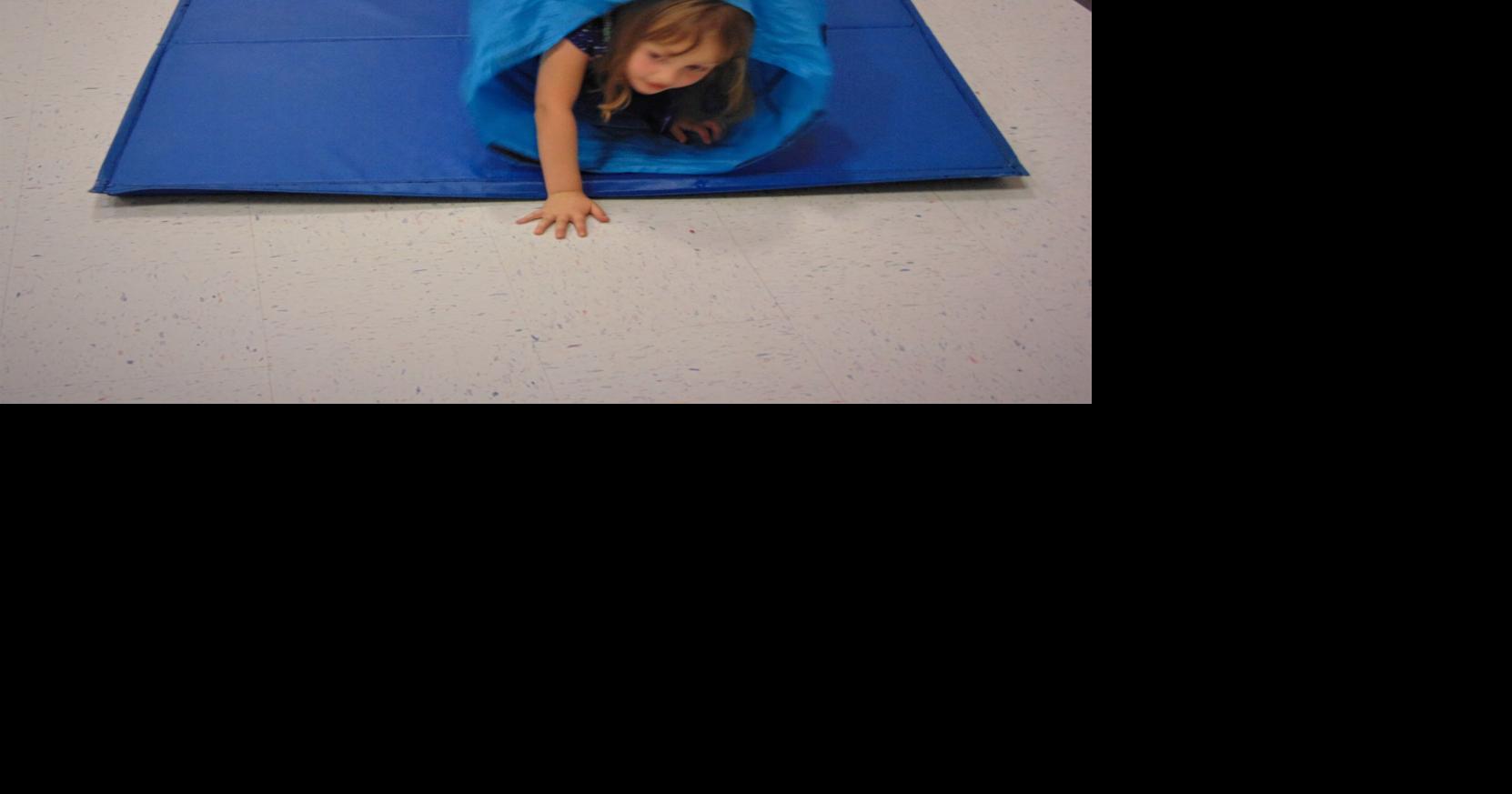 Annual Space Night attracts hundreds to Shaner School