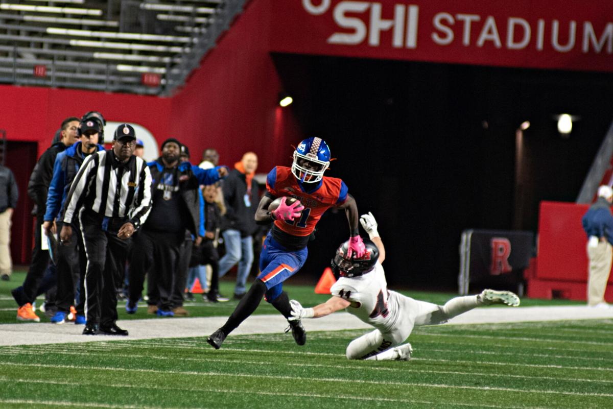 Millville football standout commits to Syracuse