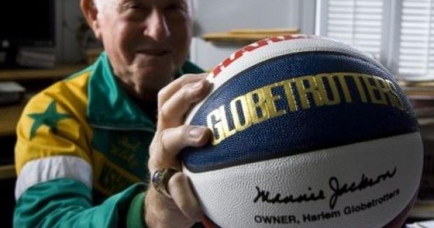 Basketball icon Red Klotz of Margate, longtime Washington Generals ...