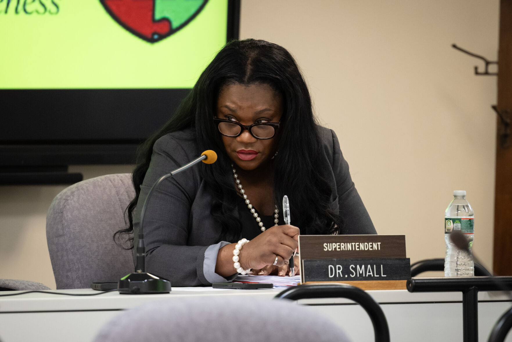La'Quetta Small 'exonerated' by new school chief contract