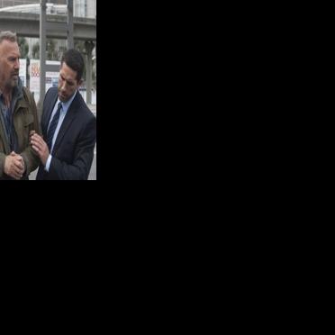 'Criminal' is goofy - but good - action movie