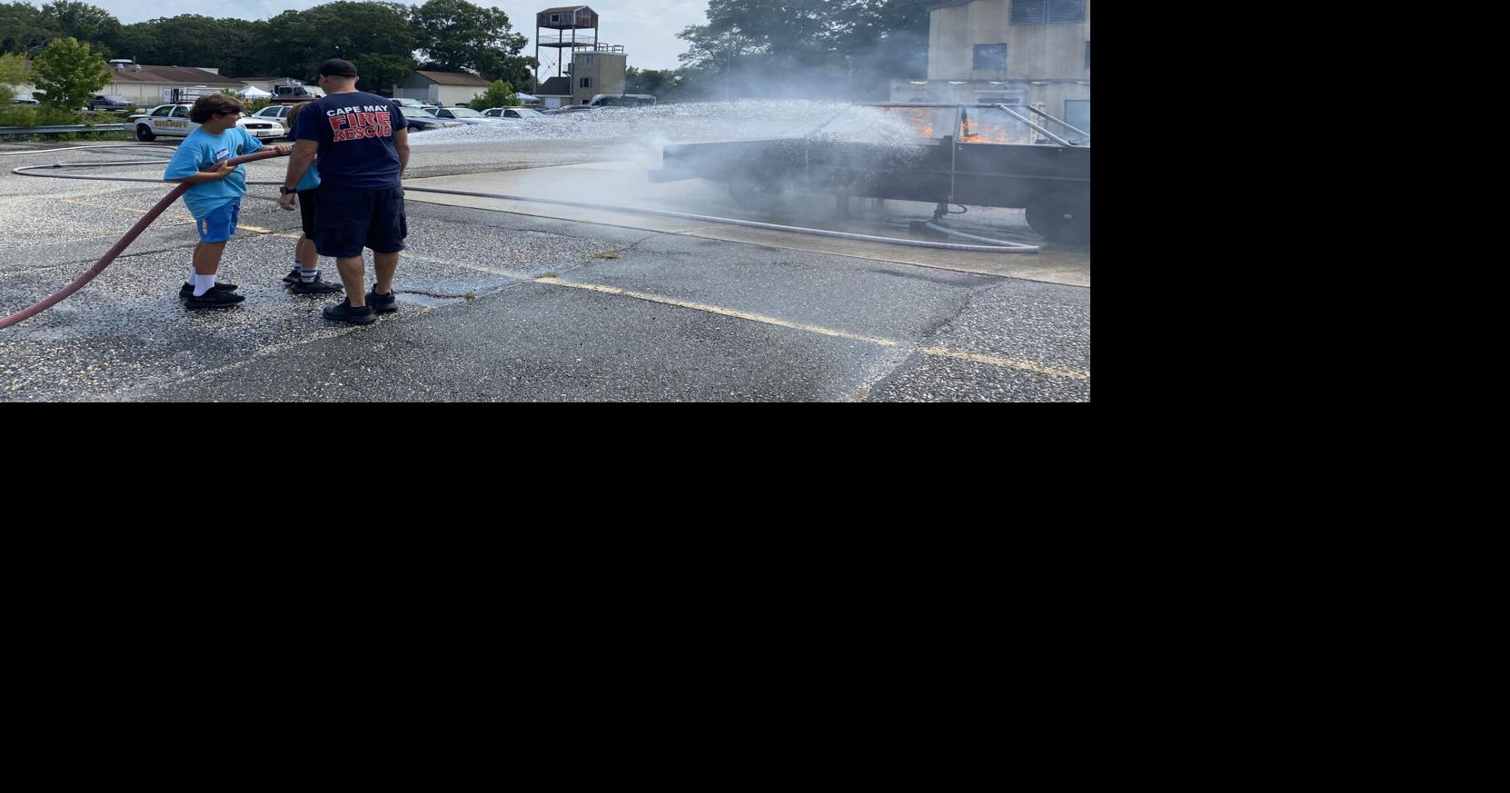 Youth police camps connect local kids and first responders