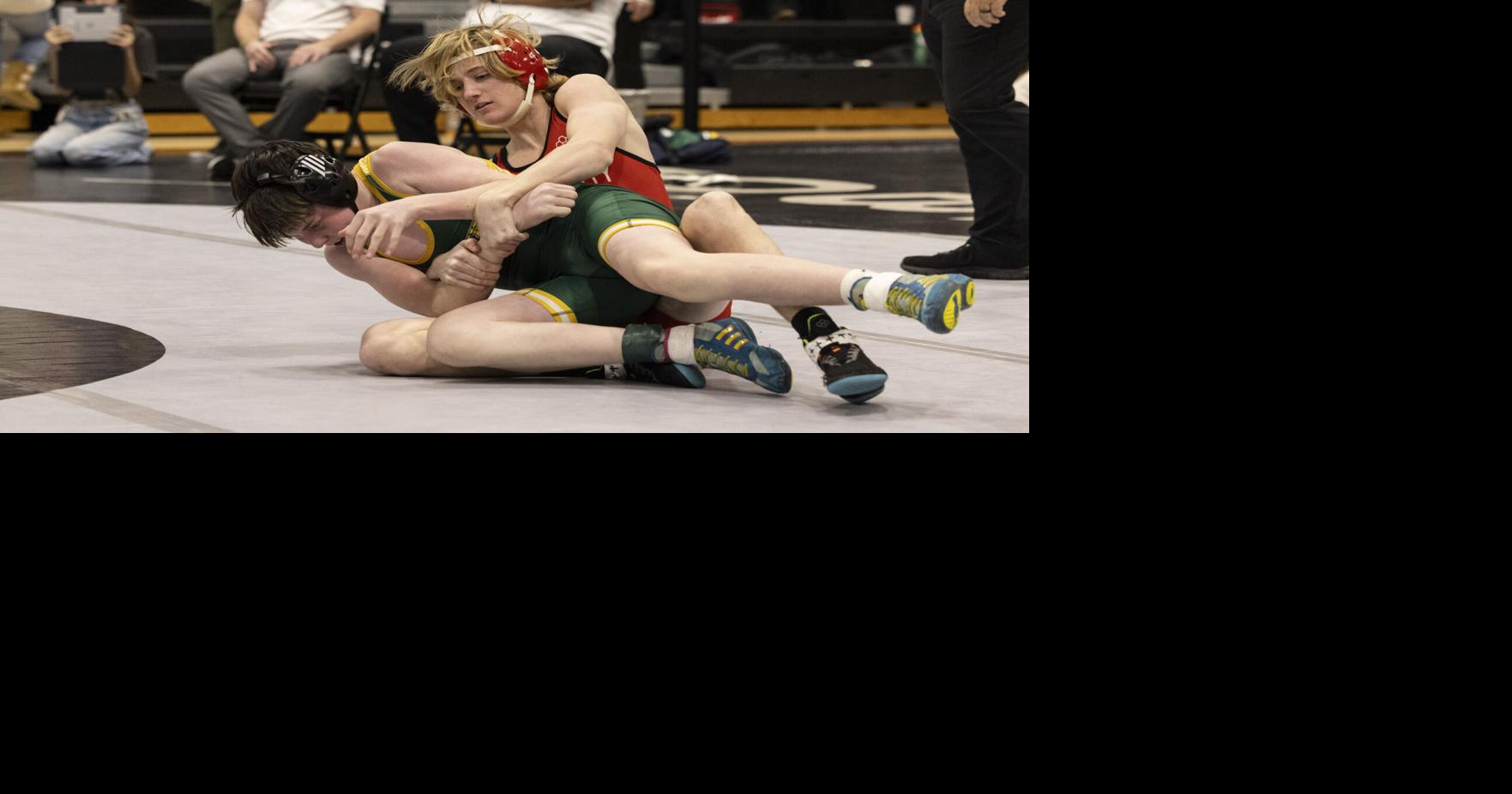 4 locals win titles at Marinelli wrestling tournament