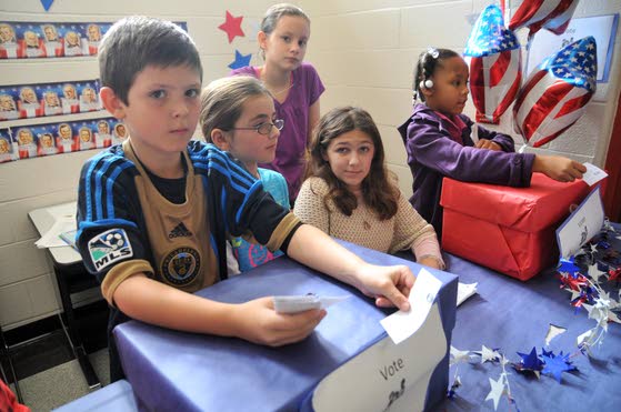 Hess Complex students cast ballots as homerooms stand in for states