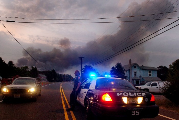 Barnegat forest fire fully contained; lightning attributed as cause
