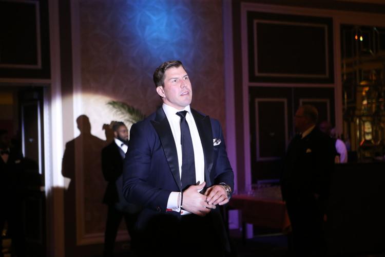 Maxwell Awards honor football's best in Atlantic City