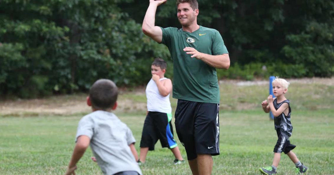 NFL QB Joe Callahan reconnects with Absecon Blue Devils youth football ...