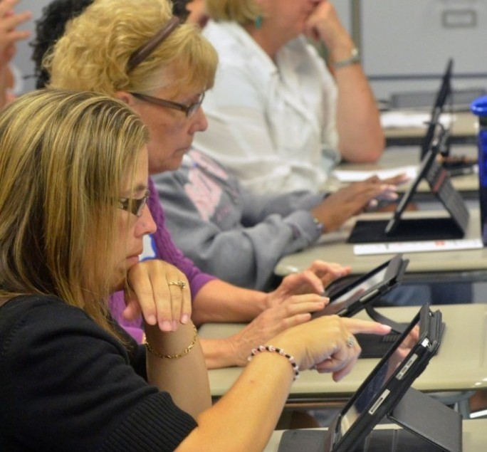Educators learn to use new tools at PadCamp hosted by Galloway Township ...