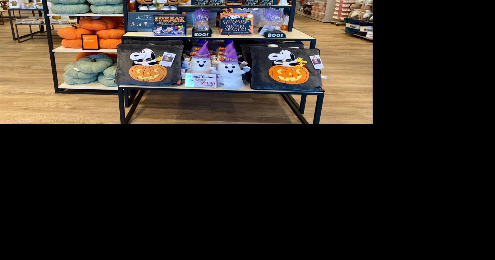 Norman's Hallmark opens second Mays Landing location