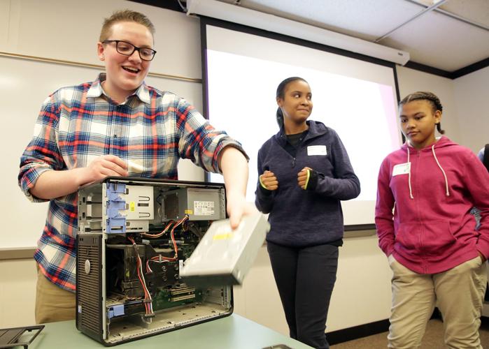 Tween Tech offers girls reasons to love science