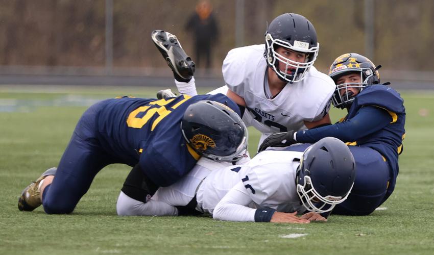 Zephyrs ride Bohmert, defense to OT upset of St Thomas Academy 20-14 ...