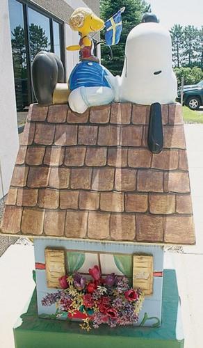 Swedish Snoopy statue up for bid | News | presspubs.com