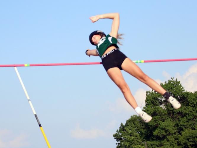 Track: Streit 2nd in state shot put; Ahlberg, Isabel also medal | Local ...