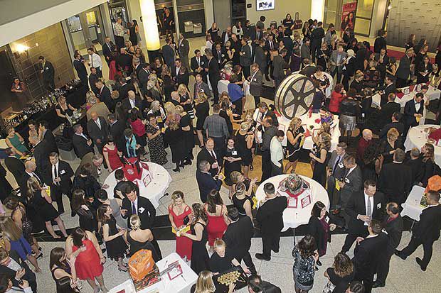 Centennial Stars Gala draws crowd | Quad | presspubs.com