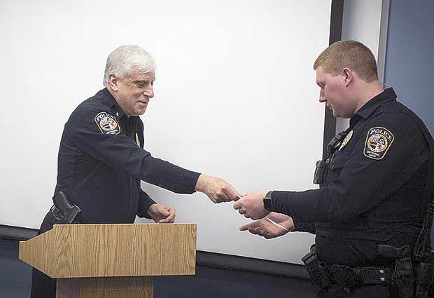 Officers recognized for lifesaving efforts, service | News | presspubs.com