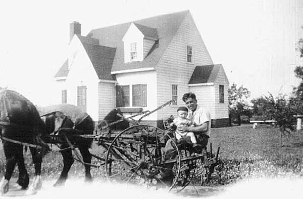 The Hoff family’s roots run deep in Shoreview | News | presspubs.com