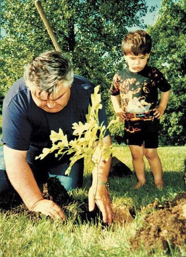 The Hoff family’s roots run deep in Shoreview | News | presspubs.com