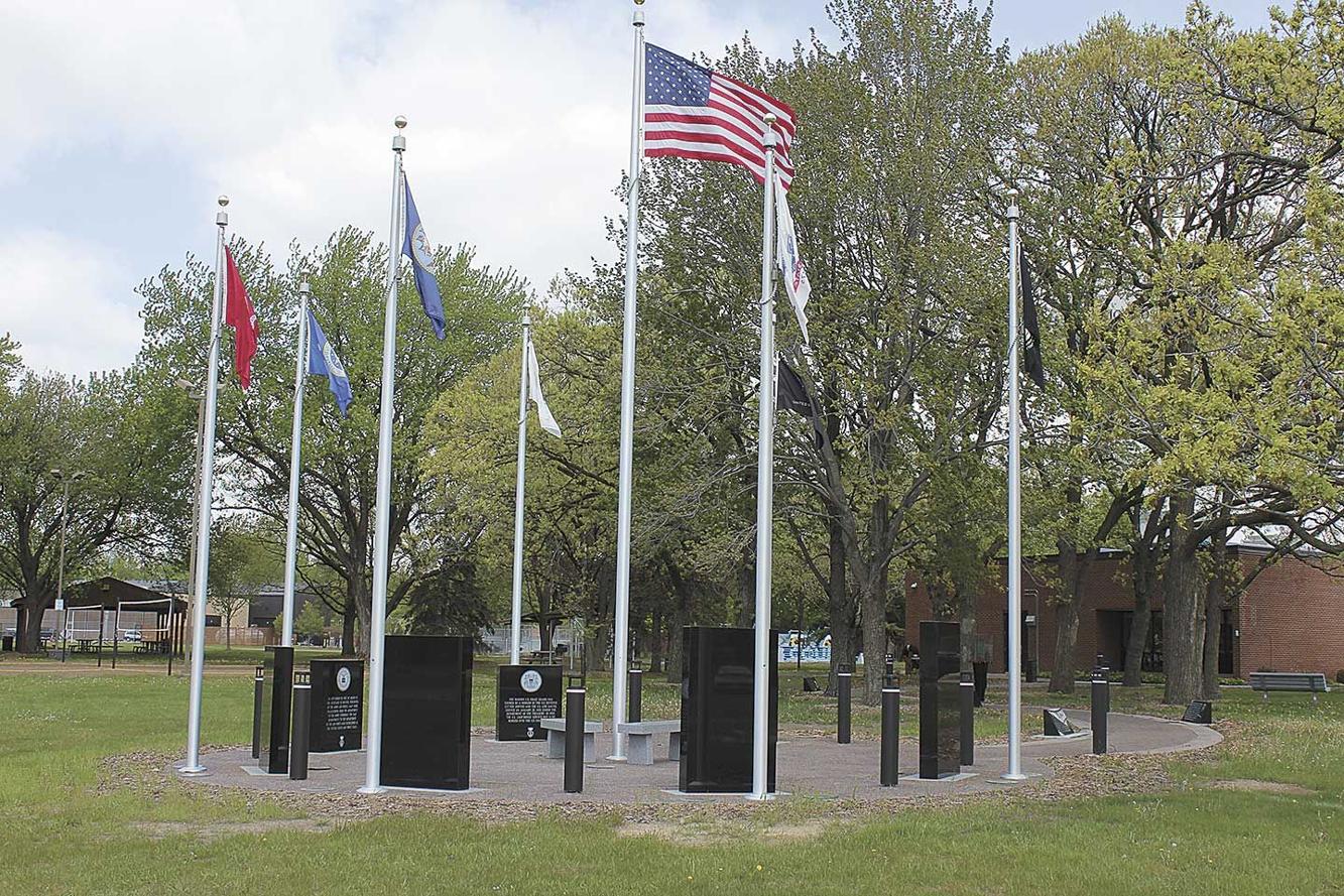 Honoring the fallen this Memorial Day | Shoreview | presspubs.com