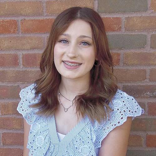 Lino Lakes Ambassadors: Who will wear the crown? | News | presspubs.com