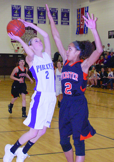 Tigers toppled by Pirates | Sports | presspubs.com