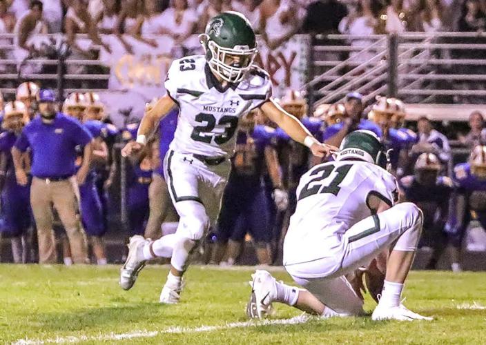 Football: Mustangs nip STMA 21-20 on final play in opener | Local ...