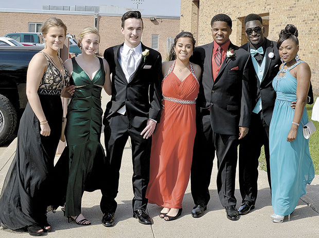 Centennial High School prom 2016 | Quad | presspubs.com
