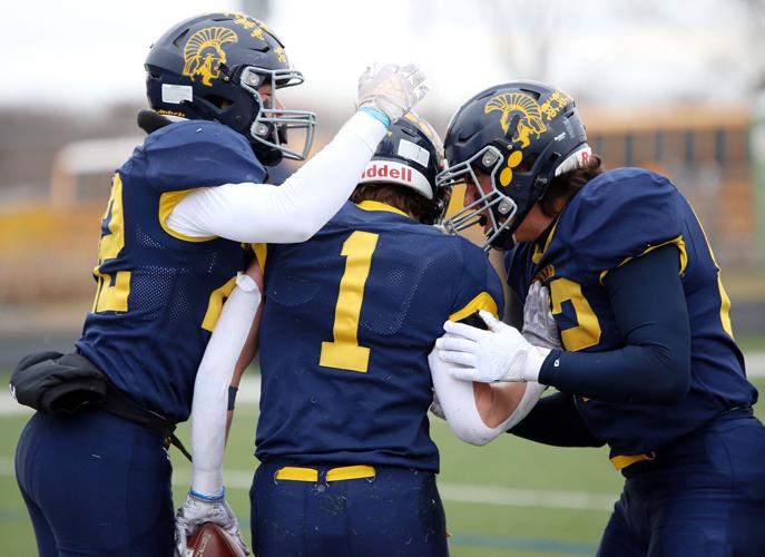 Zephyrs ride Bohmert, defense to OT upset of St Thomas Academy 20-14 ...