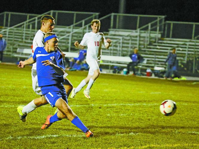 Jackets, Vikings face off in "Highway 95 Series" | Isanti | presspubs.com