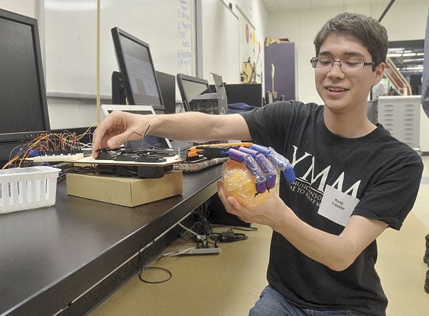 Capping their high school FAB Lab experience | News | presspubs.com