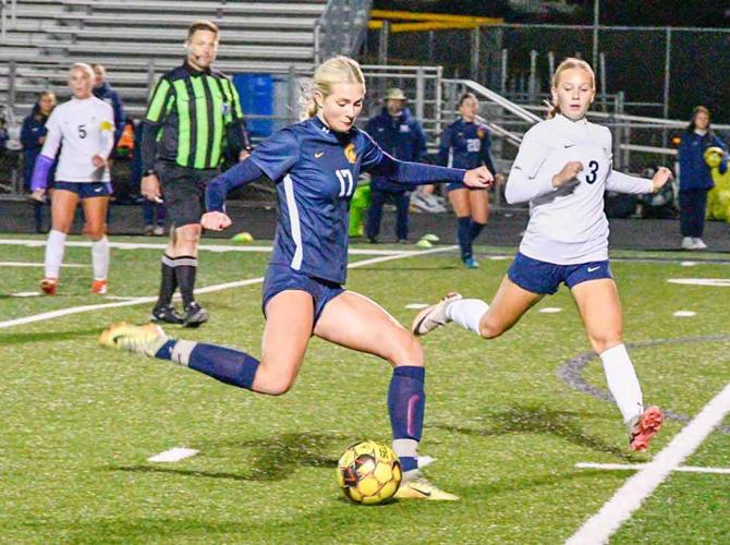 Girls soccer: Mahtomedi blanks Torino-Grace 2-0, heads to state again ...