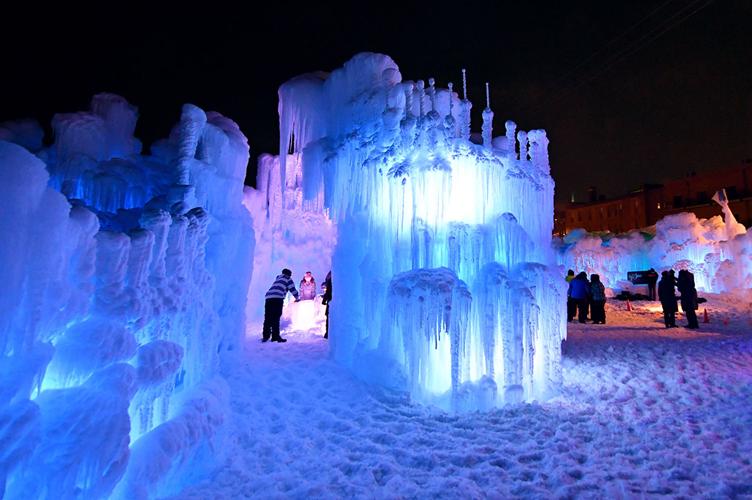 Experience the magic of the Stillwater ice castle starting Jan. 6 ...