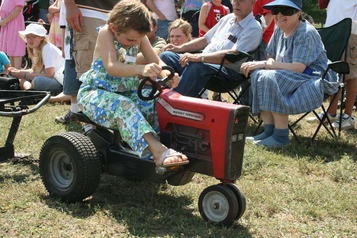 Kiddie tractor pull | | presspubs.com