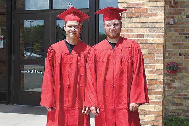 Centennial Grads return to where it all began | Quad | presspubs.com